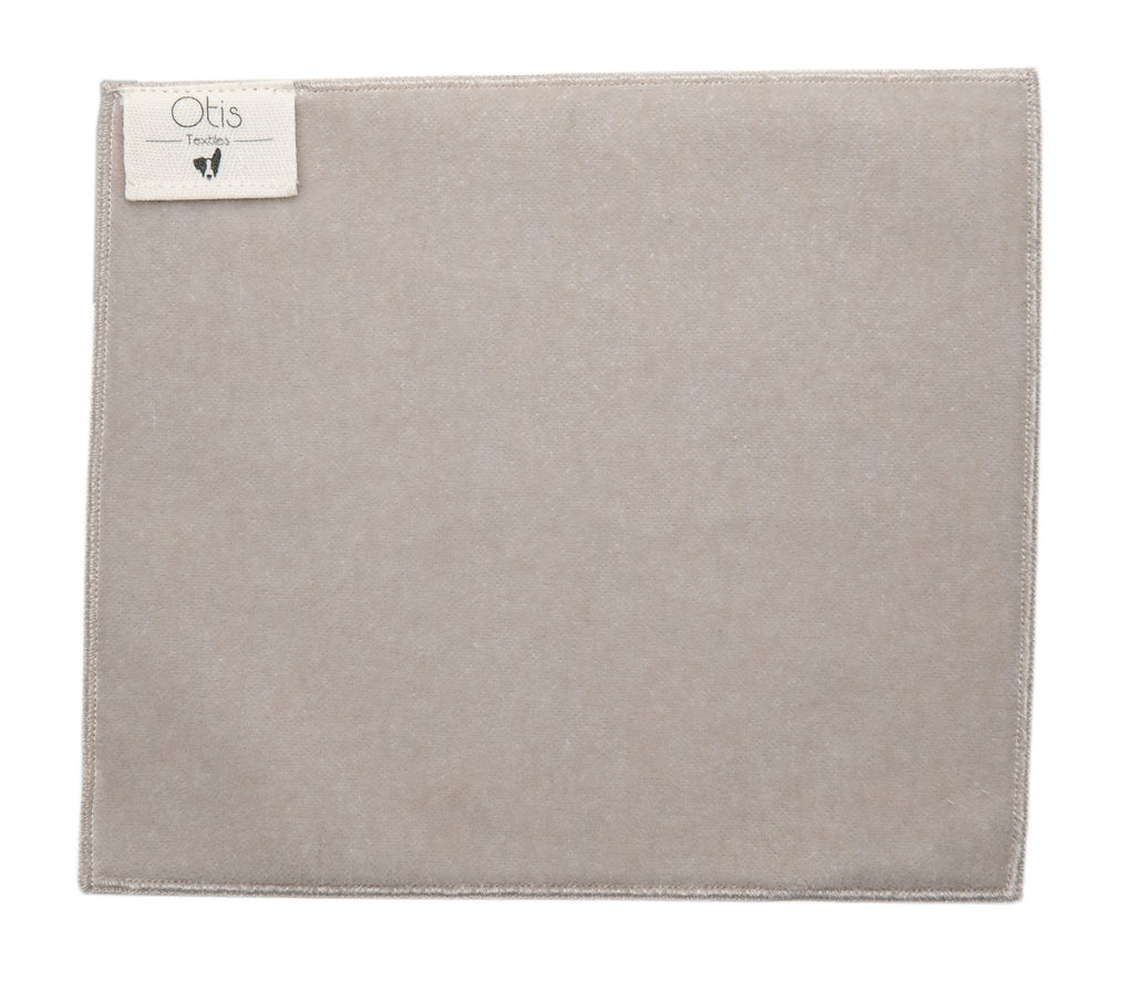 Kid Mohair Oyster – Otis Textiles